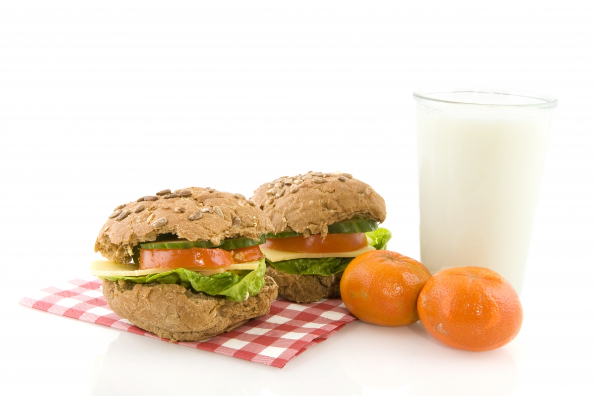 Hoe eet je gezond op een drukke werkdag? - ForYou Magazine